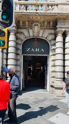 ZARA - Updated July 2025 - Av. Francisco I. Madero 55, México, D.F ...