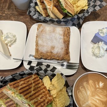 WICK’S CAFÉ - Updated July 2025 - 133 Photos & 82 Reviews - 1300 W 73rd ...