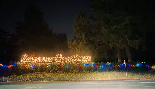 EAST SACRAMENTO’S FAB 40S CHRISTMAS LIGHTS - 207 Photos & 77 Reviews ...