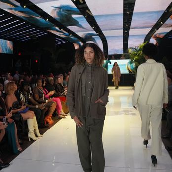 PREVIEW MODELS - Updated September 2025 - 85 Photos & 25 Reviews - 7047 ...