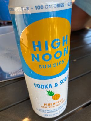 SOHO SALOON - Updated February 2025 - 68 Photos & 129 Reviews - 410 S ...