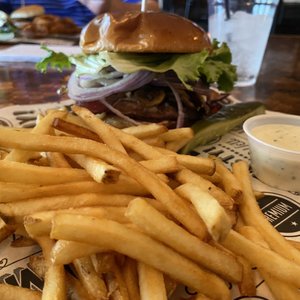 LUCKY FOOLS PUB - 211 Photos & 349 Reviews - 75 E High St, Moorpark ...