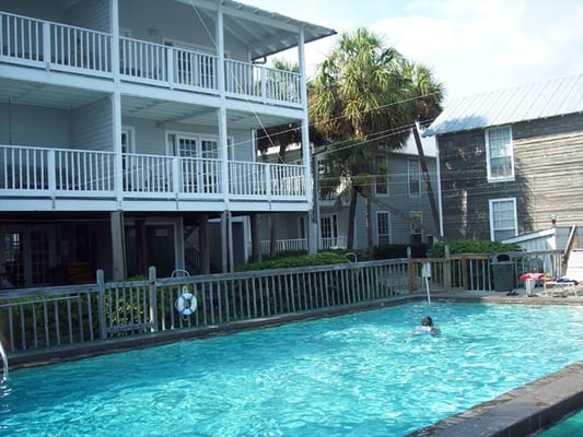 ISLAND PLACE MOTEL THE - Updated February 2025 - 550 1st St, Cedar Key ...
