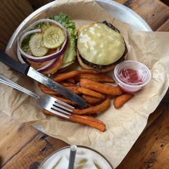 THE ROGUE ROUNDABOUT - Updated October 2025 - 64 Photos & 66 Reviews ...