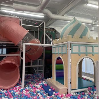 KIDS AVENUE INDOOR PLAYGROUND - Updated January 2025 - 122 Photos & 81 ...