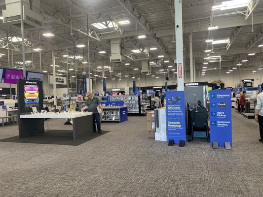 BEST BUY - OXNARD - Updated November 2025 - 66 Photos & 353 Reviews ...