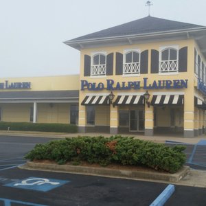 GAFFNEY OUTLET MARKETPLACE - Updated November 2024 - 64 Photos & 52 ...