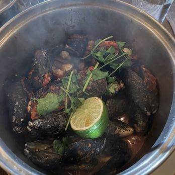 FLEX MUSSELS - Updated August 2024 - 940 Photos & 1191 Reviews - 1431 ...