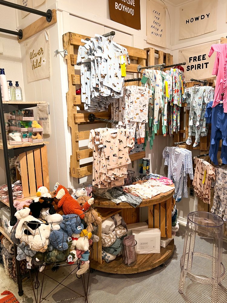 FLYING RYNO - Updated October 2025 - 11 Photos - 105 S San Jacinto St ...