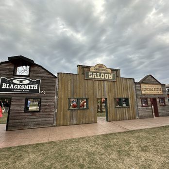 GOEBBERT’S FARM - Updated December 2025 - 341 Photos & 193 Reviews ...