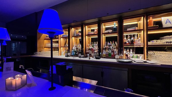 R LOUNGE AT TWO TIMES SQUARE - Updated October 2025 - 564 Photos & 385 ...