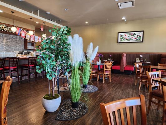 JIN 28 - Updated July 2024 - 267 Photos & 138 Reviews - 604 E N Ave ...