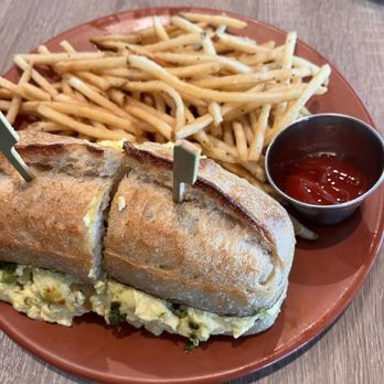 MISFIT KITCHEN - Updated September 2024 - 99 Photos & 36 Reviews - 111 ...