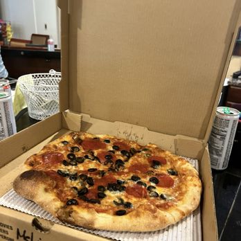 THE GOOMBAH PIZZAIOLO - Updated July 2025 - 16 Photos & 24 Reviews ...