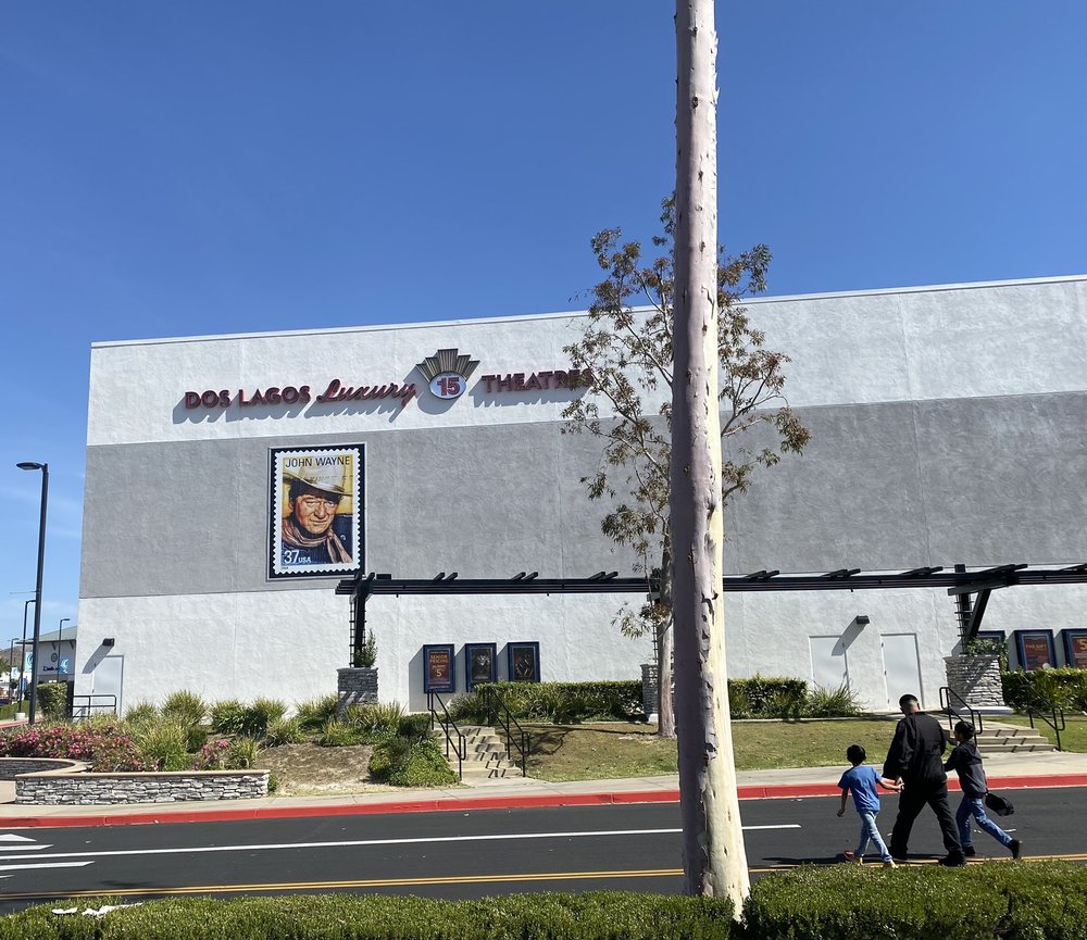 STARLIGHT CINEMAS DOS LAGOS STADIUM 15 - 214 Photos & 369 Reviews ...
