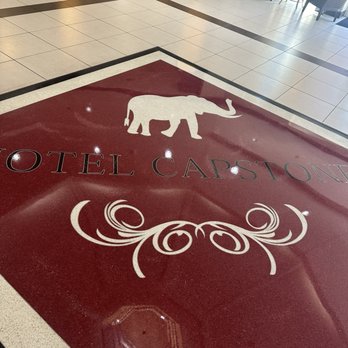 HOTEL CAPSTONE - Updated November 2025 - 51 Reviews & 96 Photos - 320 ...