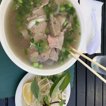 THE PHO CABIN - Updated September 2025 - 299 Photos & 226 Reviews - 200 ...