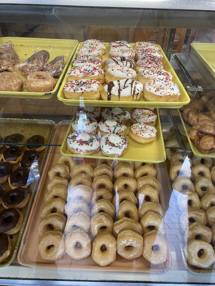 ANDERSON’S BAKERY - Updated August 2025 - 61 Photos & 30 Reviews - 2033 ...