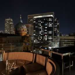 ASSEMBLY ROOFTOP LOUNGE - Updated October 2025 - 423 Photos & 295 ...