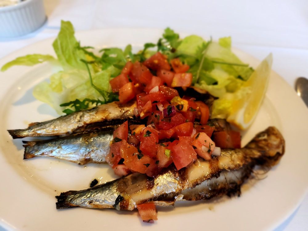 FISH CENTRAL - Updated April 2026 - 104 Photos & 57 Reviews - 143-145 ...