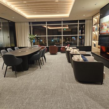 CHASE SAPPHIRE RESERVE LOUNGE - Updated June 2025 - 112 Photos & 29 ...