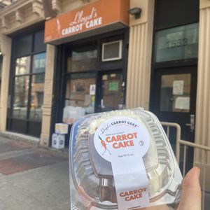 LLOYD’S CARROT CAKE - 142 Photos & 211 Reviews - 1553 Lexington Ave ...