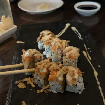 EIGHT SUSHI LOUNGE - Updated May 2025 - 3579 Photos & 1486 Reviews ...