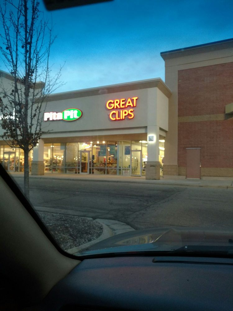 GREAT CLIPS - Updated November 2024 - 277 Deane Dr, Rockford, Illinois ...