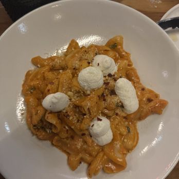 MESSINA - Updated April 2025 - 230 Photos & 165 Reviews - 23 Mercer St ...