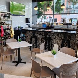 KRISP BEVERAGES + NATURAL FOODS - Updated July 2025 - 75 Photos & 14 ...