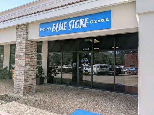 TRIPLET’S BLUE STORE CHICKEN - BLUEBONNET - Updated December 2025 - 38 ...