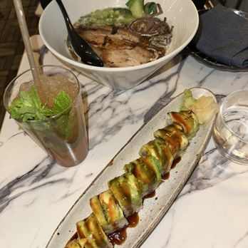 TRAD ROOM - Updated April 2025 - 367 Photos & 208 Reviews - 266 Malcolm ...