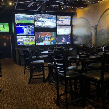 8 EIGHTY EIGHT CIGAR LOUNGE - Updated November 2024 - 247 Photos & 179 ...