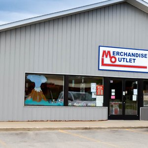 PINEVIEW DISCOUNT STORE - Updated December 2025 - 13 Reviews - 9200 S ...