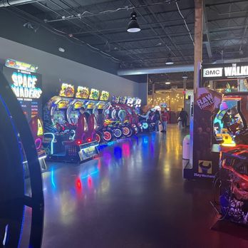 HUMDINGERS - Updated February 2025 - 185 Photos & 158 Reviews - 64 E ...