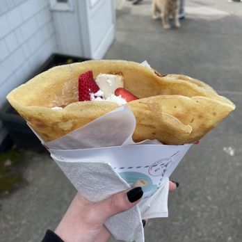 CREPE NEPTUNE - 242 Photos & 322 Reviews - 175 E 2nd St, Cannon Beach ...