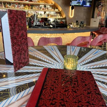 EXPERIENCE ZUZU - Updated August 2025 - 767 Photos & 302 Reviews - 511 ...