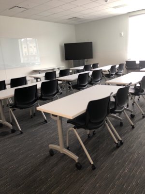 COLUMBUS METROPOLITAN LIBRARY - HILLIARD - Updated November 2025 - 22 ...