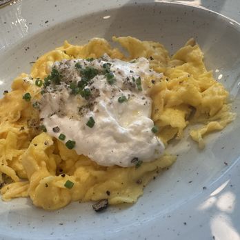 ORETTA MIDTOWN - Updated January 2026 - 256 Photos & 84 Reviews - 2131 ...