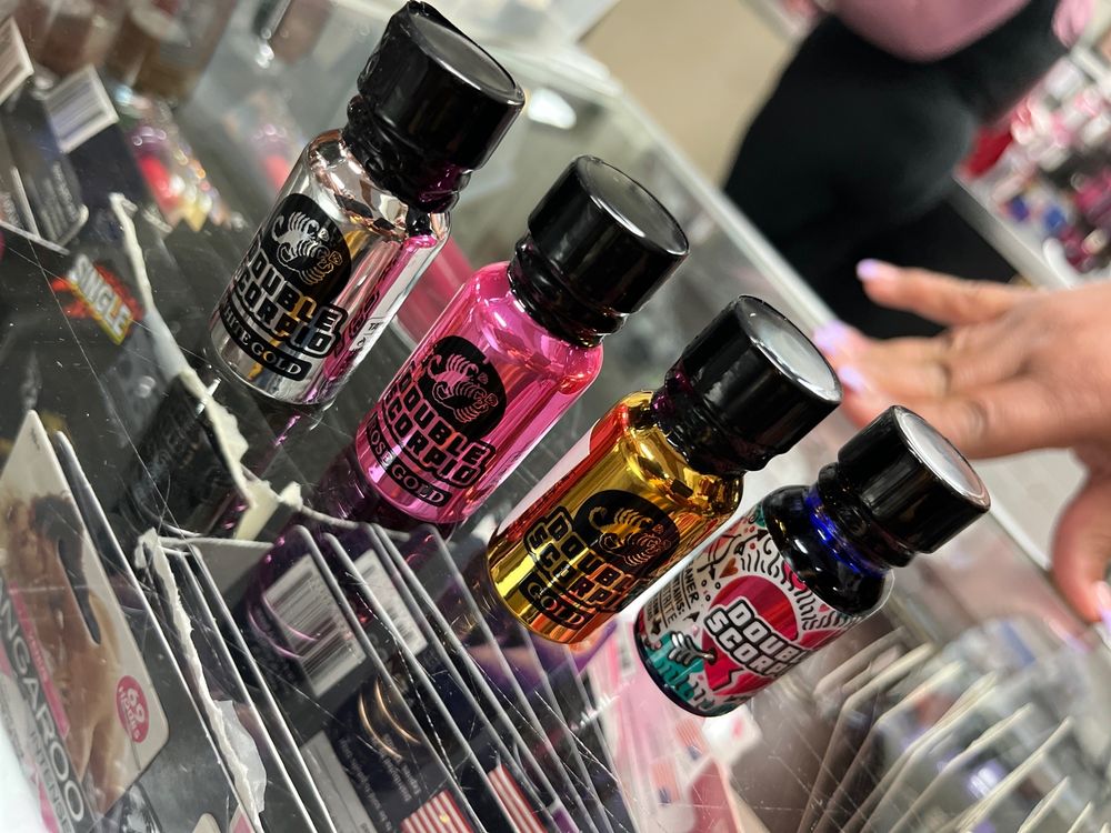 L’AMOUR SHOPPE - Updated November 2025 - 195 Photos & 205 Reviews ...