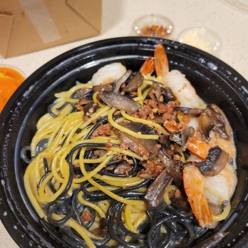 MACCHERONI REPUBLIC - Updated July 2024 - 6991 Photos & 4196 Reviews ...