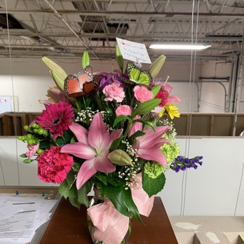 REES FLOWERS & GIFTS, INC. - Updated July 2025 - 28 Photos & 21 Reviews ...