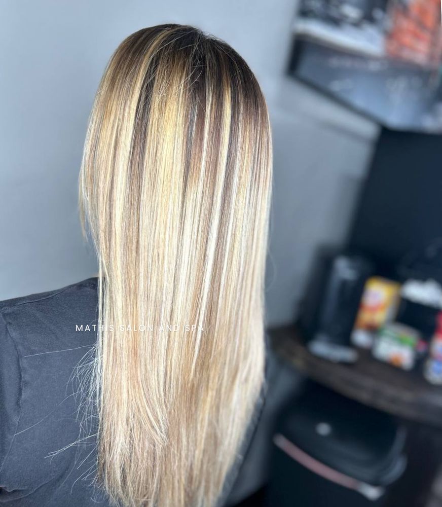 MATHIS SALON AND SPA - 425 Photos & 40 Reviews - 11133 Interstate 45 S ...