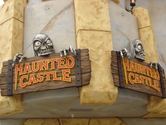 HAUNTED CASTLE RIDE AT SANTA CRUZ BEACH BOARDWALK - Updated July 2025 ...