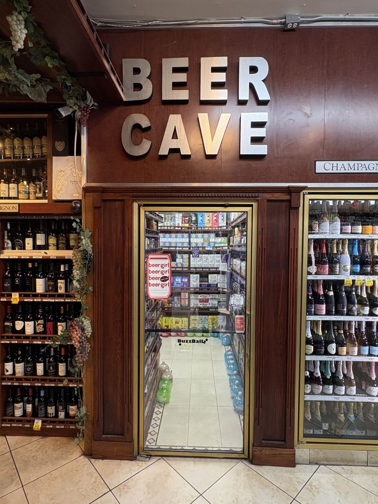 QWIK KORNER LIQUOR - Updated January 2026 - 45 Photos & 94 Reviews ...