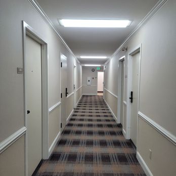 CHELSEA INN - Updated October 2025 - 50 Photos & 128 Reviews - 2095 ...