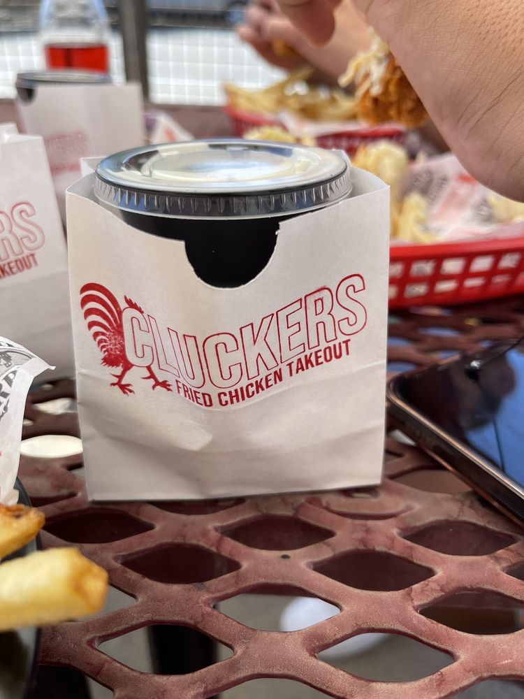 CLUCKERS - Updated October 2025 - 216 Photos & 121 Reviews - 701 S ...