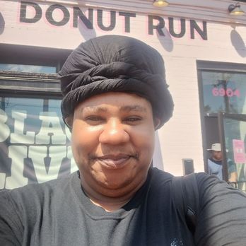 DONUT RUN - Updated December 2024 - 374 Photos & 231 Reviews - 6904 4th ...