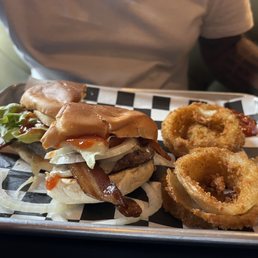 URBAN STACK - 825 Photos & 1233 Reviews - 12 W 13th St, Chattanooga ...