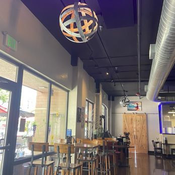 ENGINE 8 URBAN WINERY - Updated March 2025 - 434 Photos & 199 Reviews ...